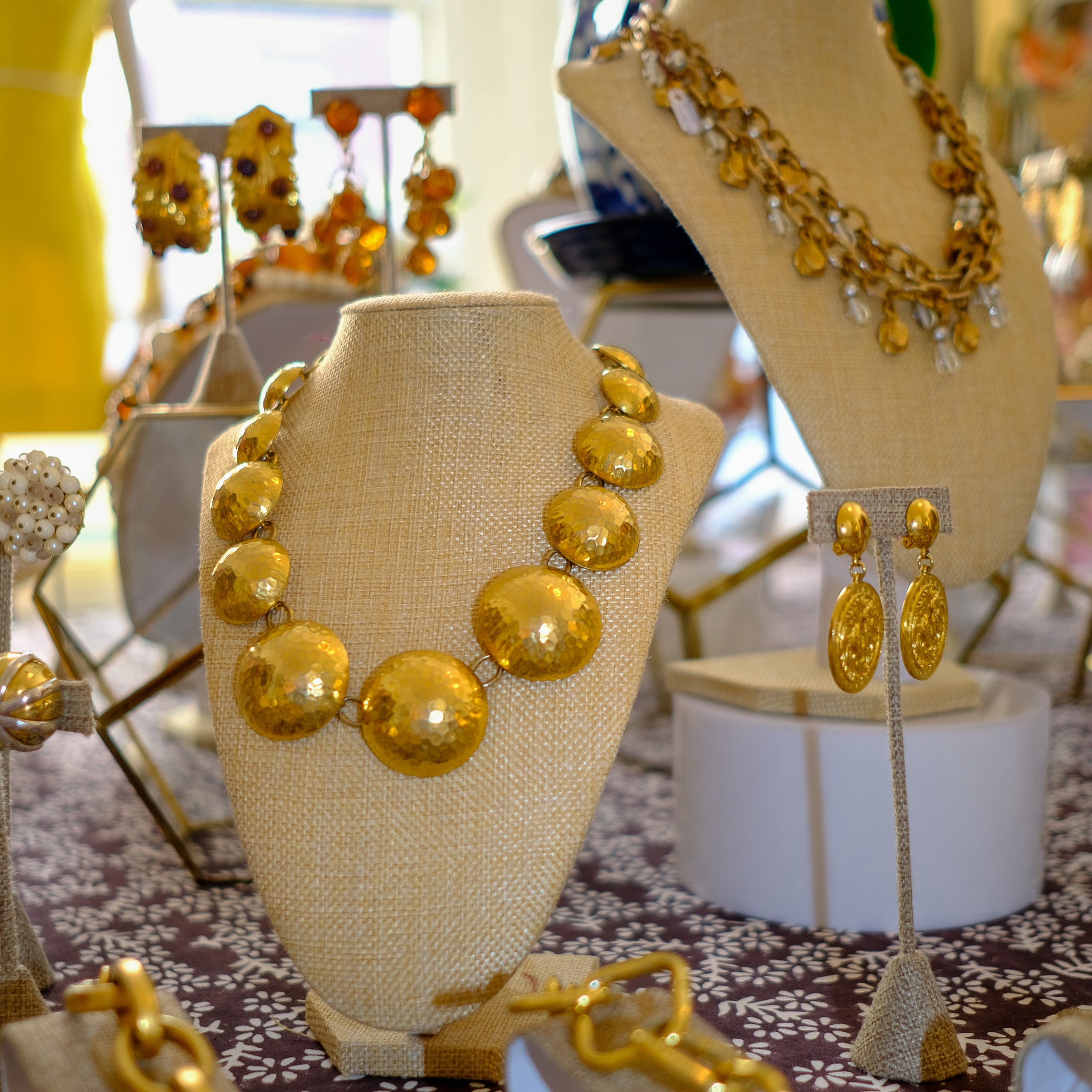 Sandy Neutrals – Upper East Vintage