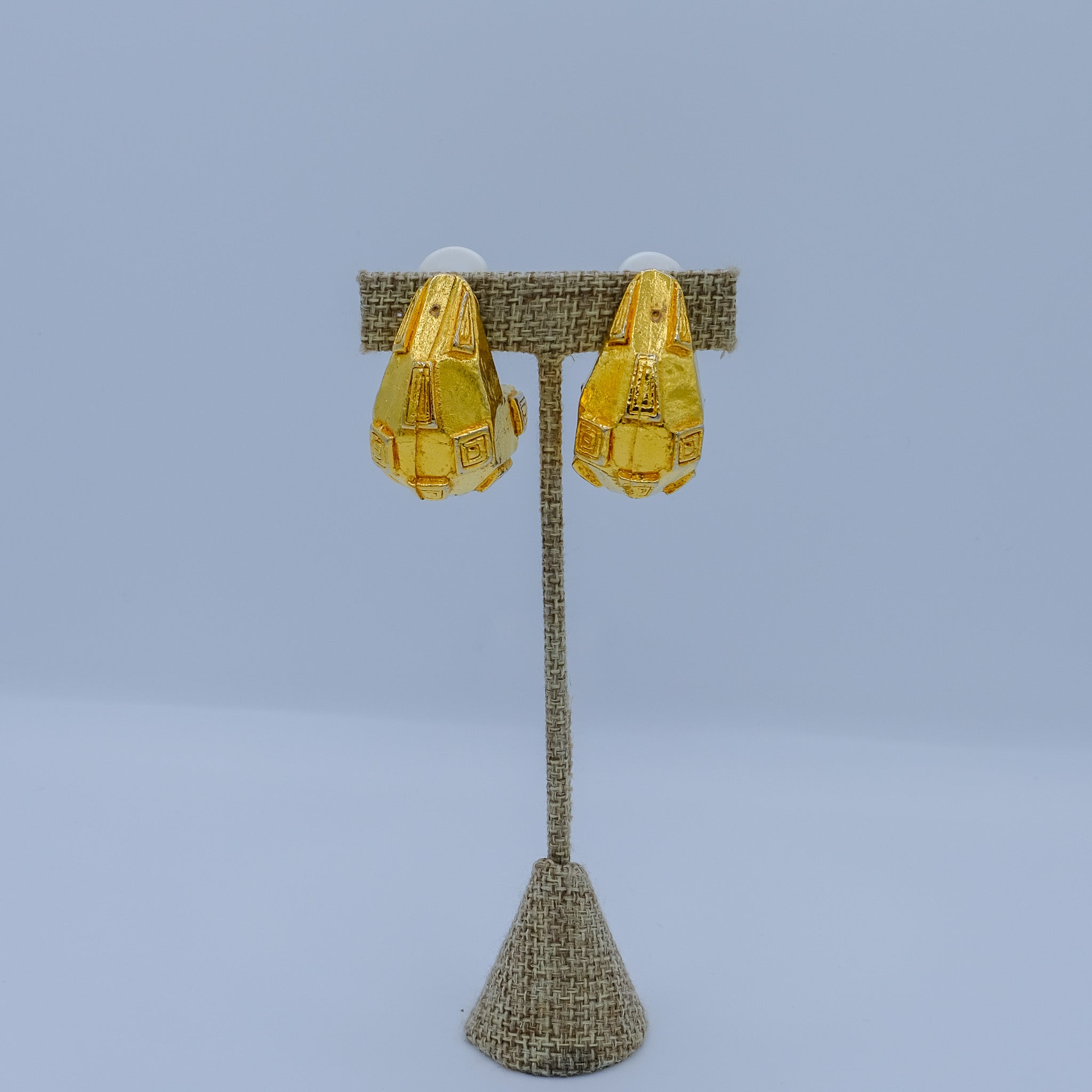 Elinah – Upper East Vintage